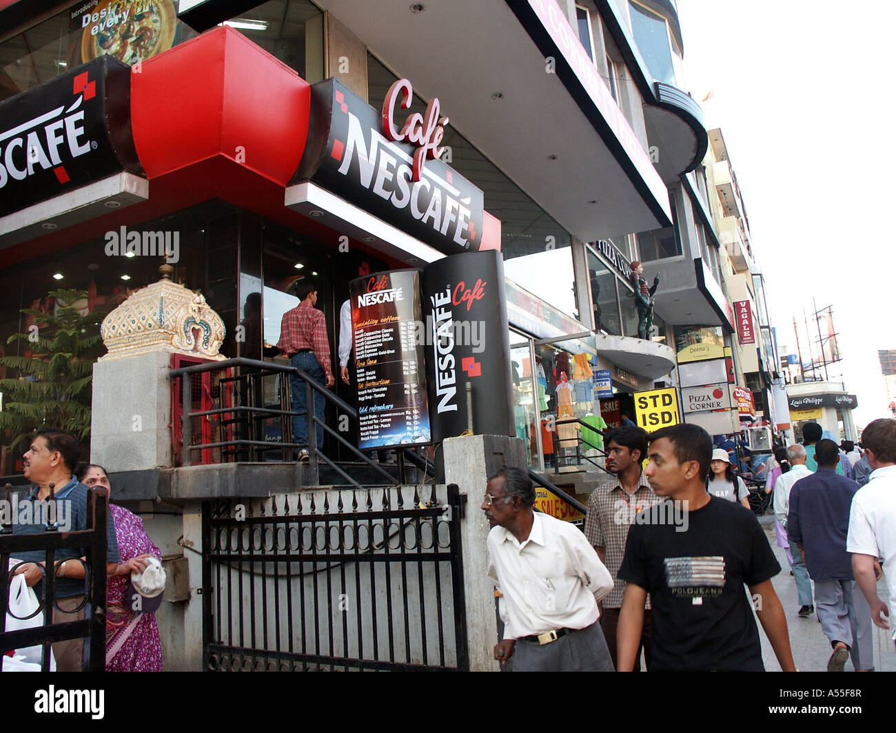 Brigade road bangalore hi-res stock photography and images - Alamy