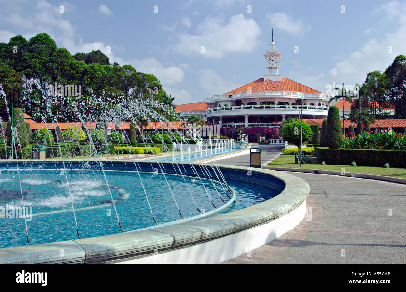 Water fountains and gardens on Sentosa Island Singapore Stock Photo - Alamy