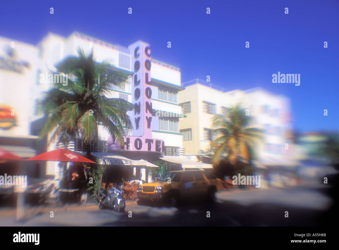 Iconic buildings in miami beach hi-res stock photography and images - Alamy