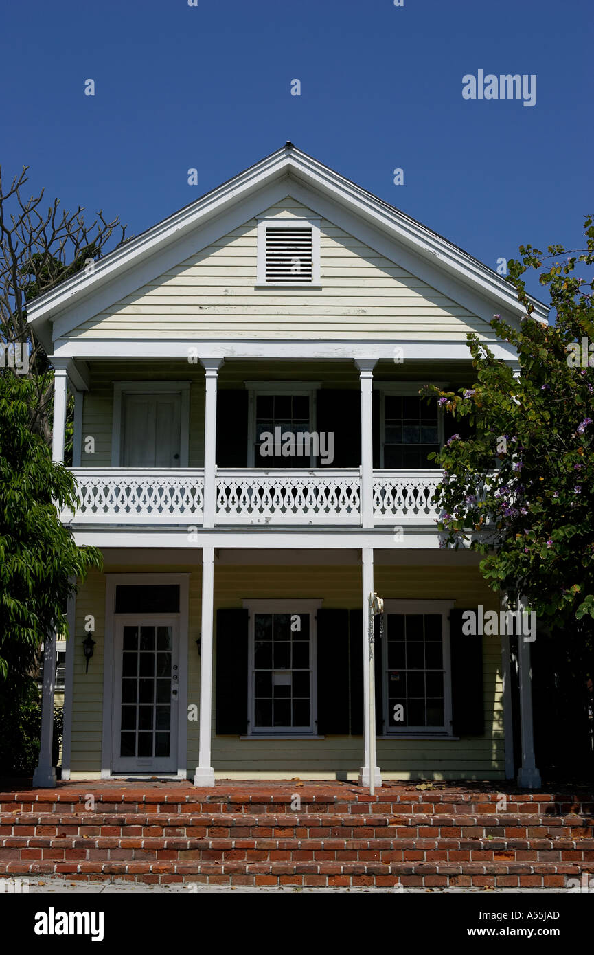 American house styles hi-res stock photography and images - Alamy