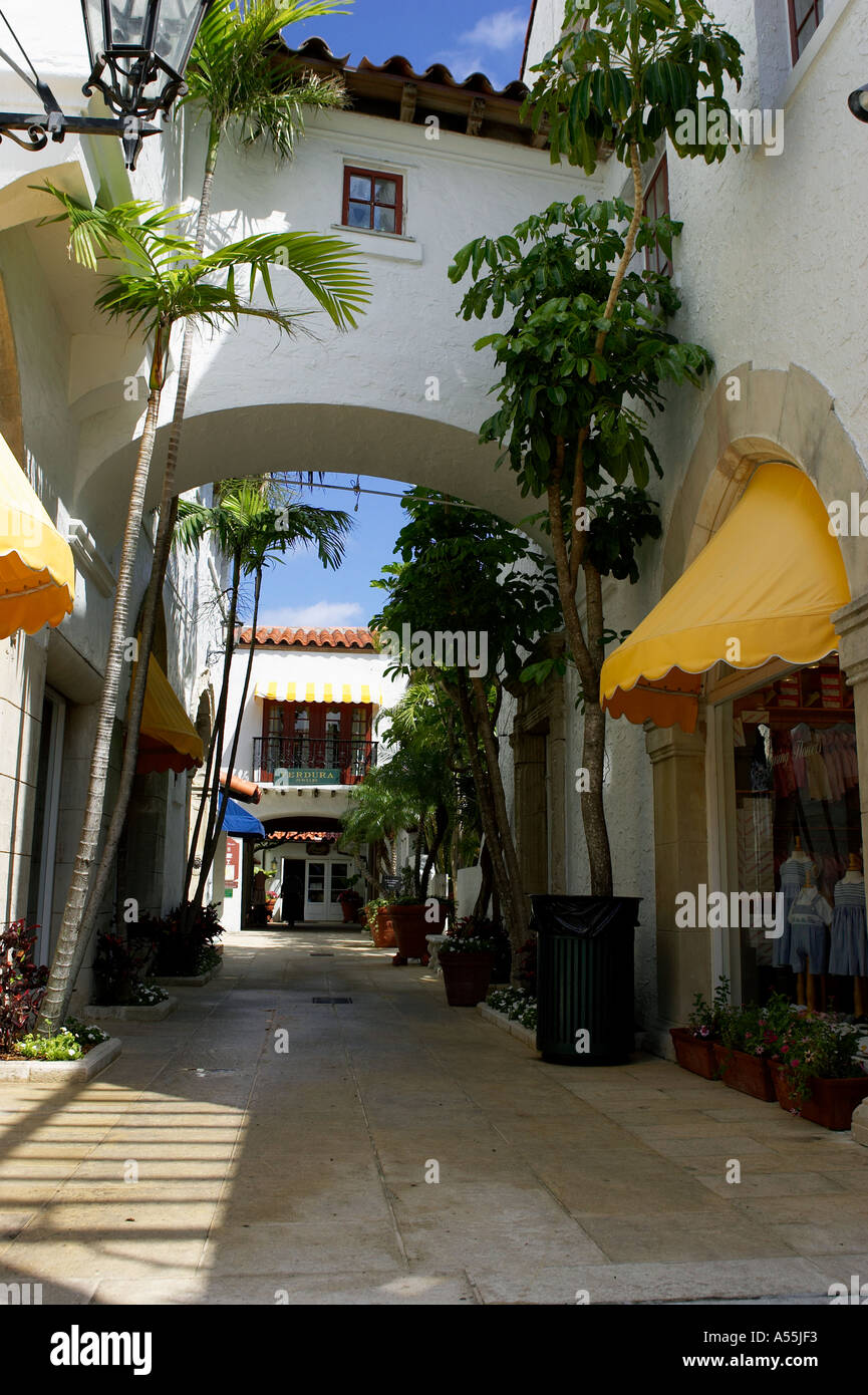 via parigi shopping passageway palm beach florida usa Stock Photo - Alamy