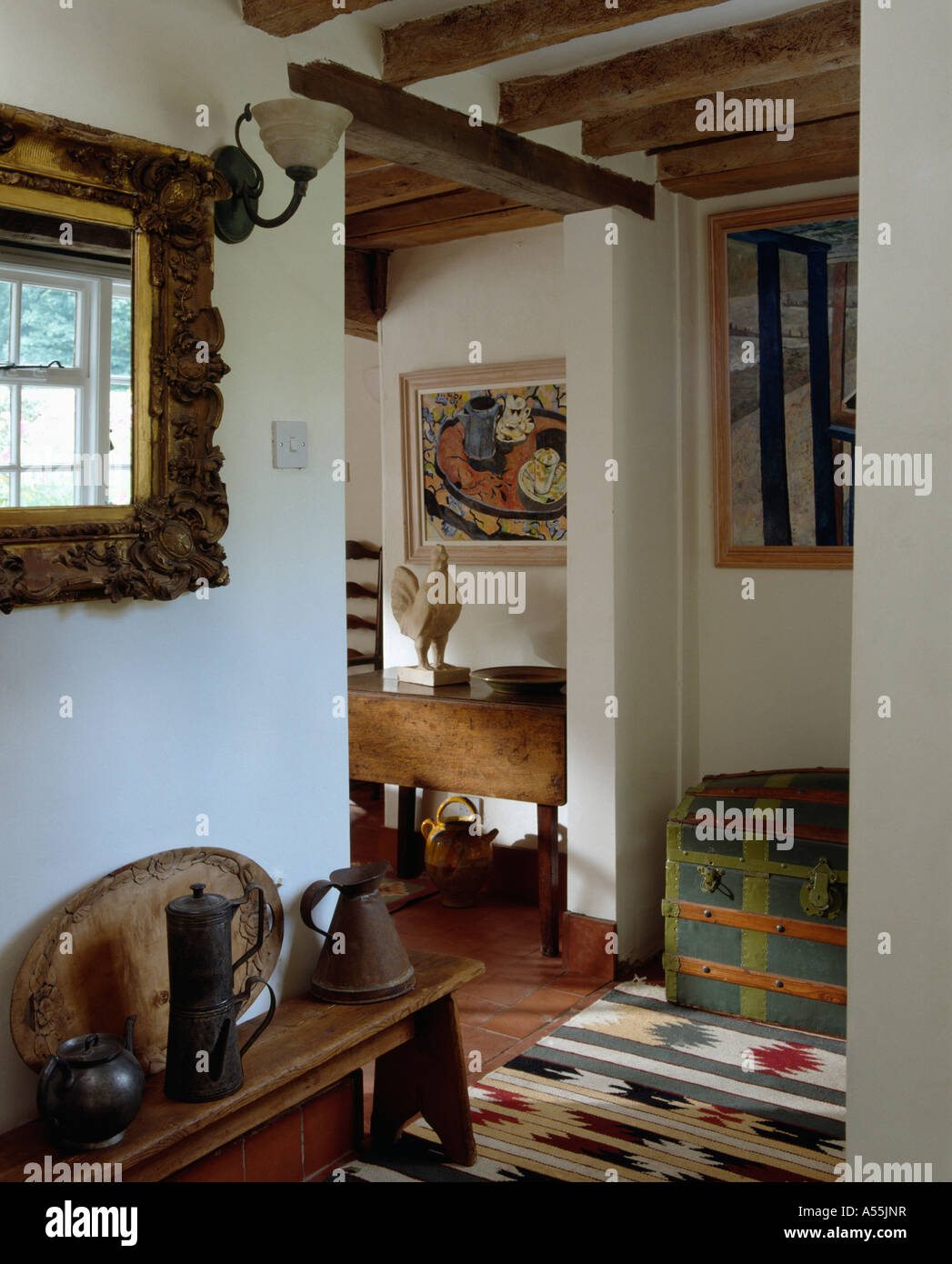 Wooden beamed cottage hi-res stock photography and images - Alamy