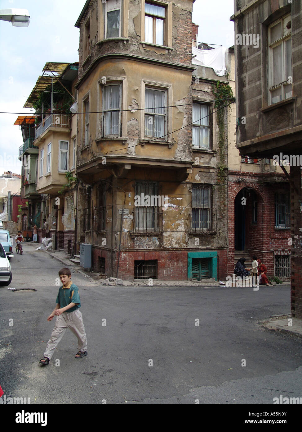 Wealthy area istanbul hi-res stock photography and images - Alamy