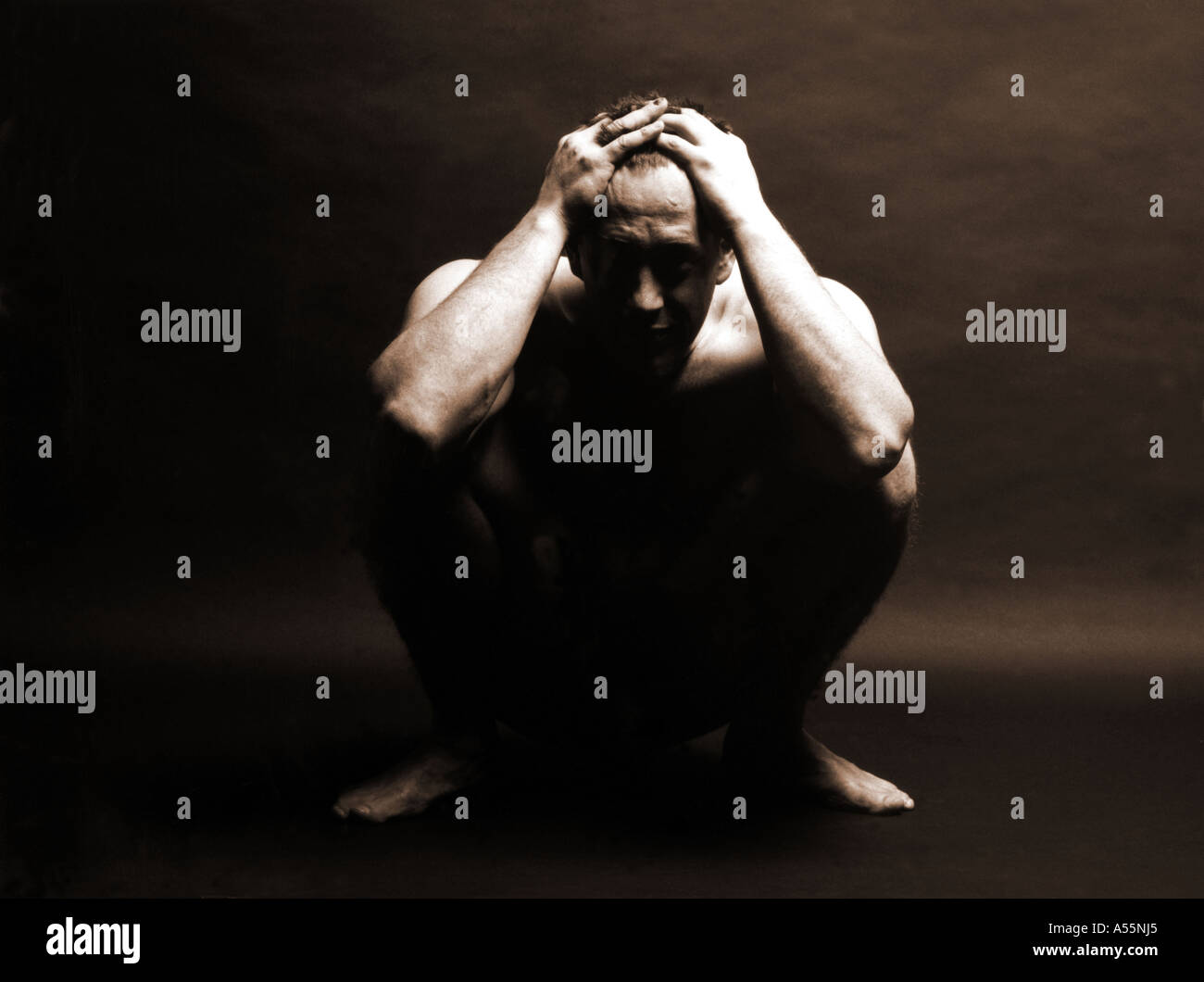 Man in distress hi-res stock photography and images - Alamy