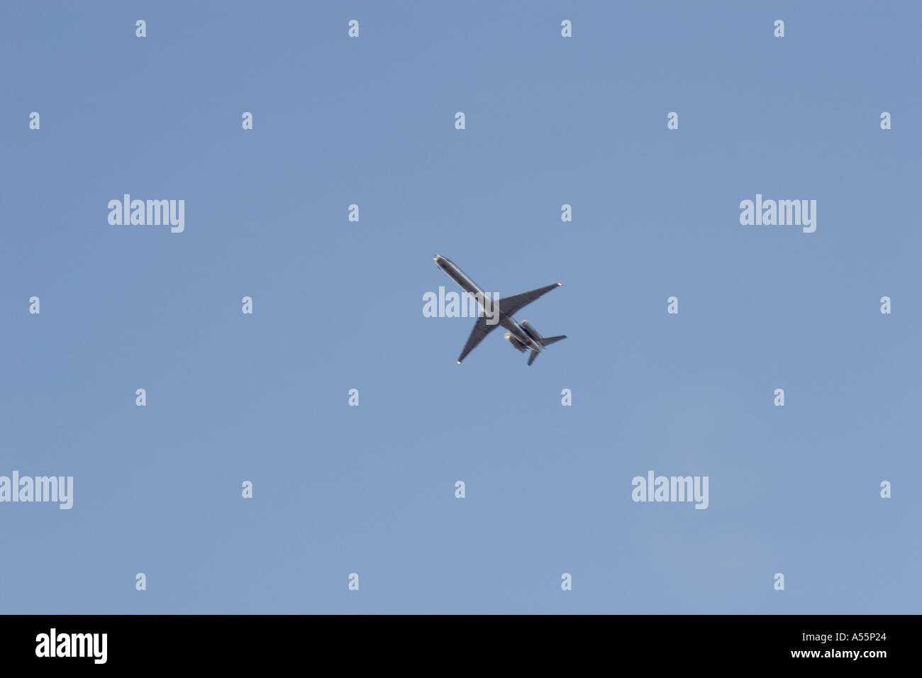 Jet aircraft from below Stock Photo - Alamy