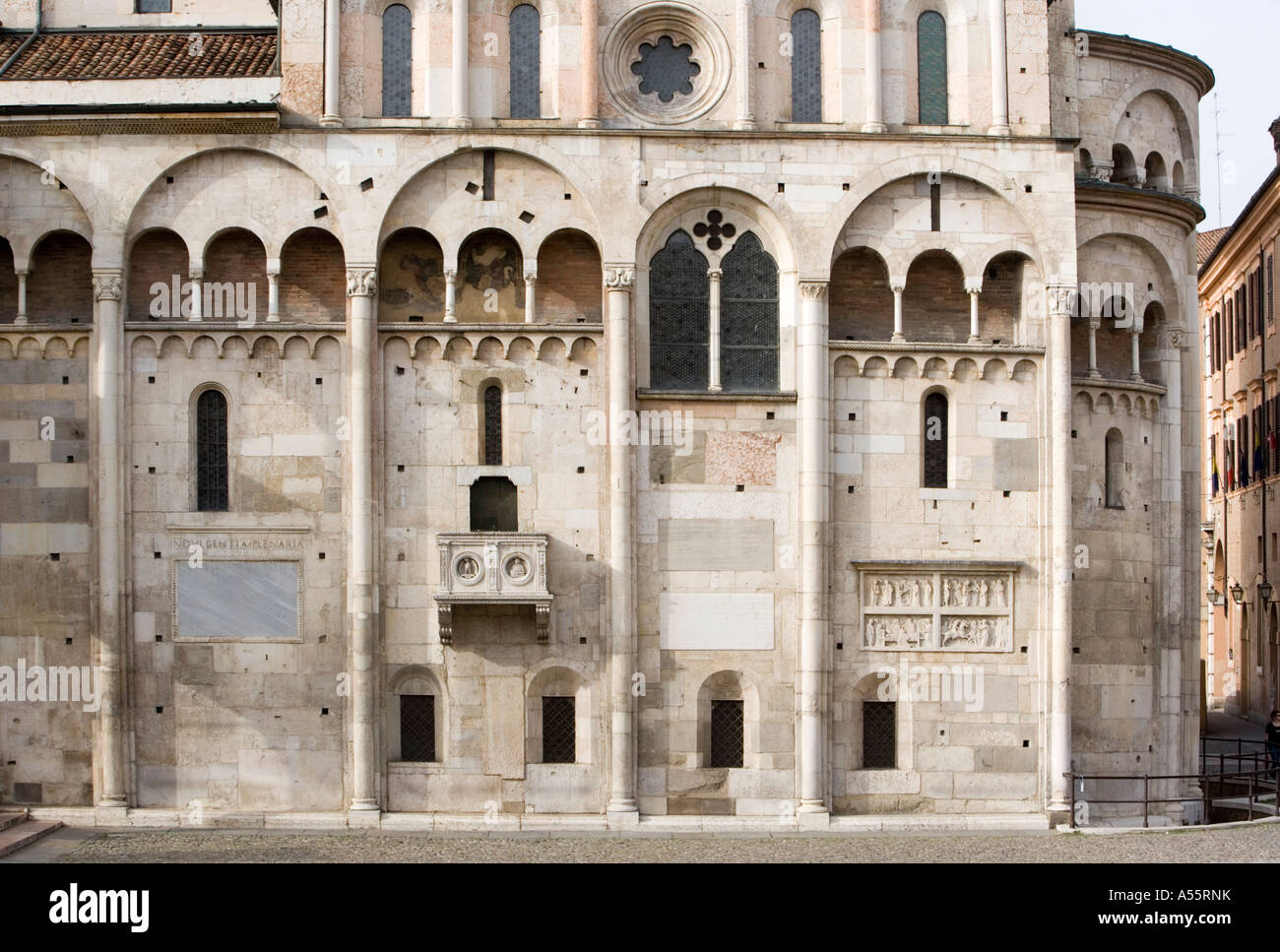 Modena cathedral facade detail hi-res stock photography and images - Alamy