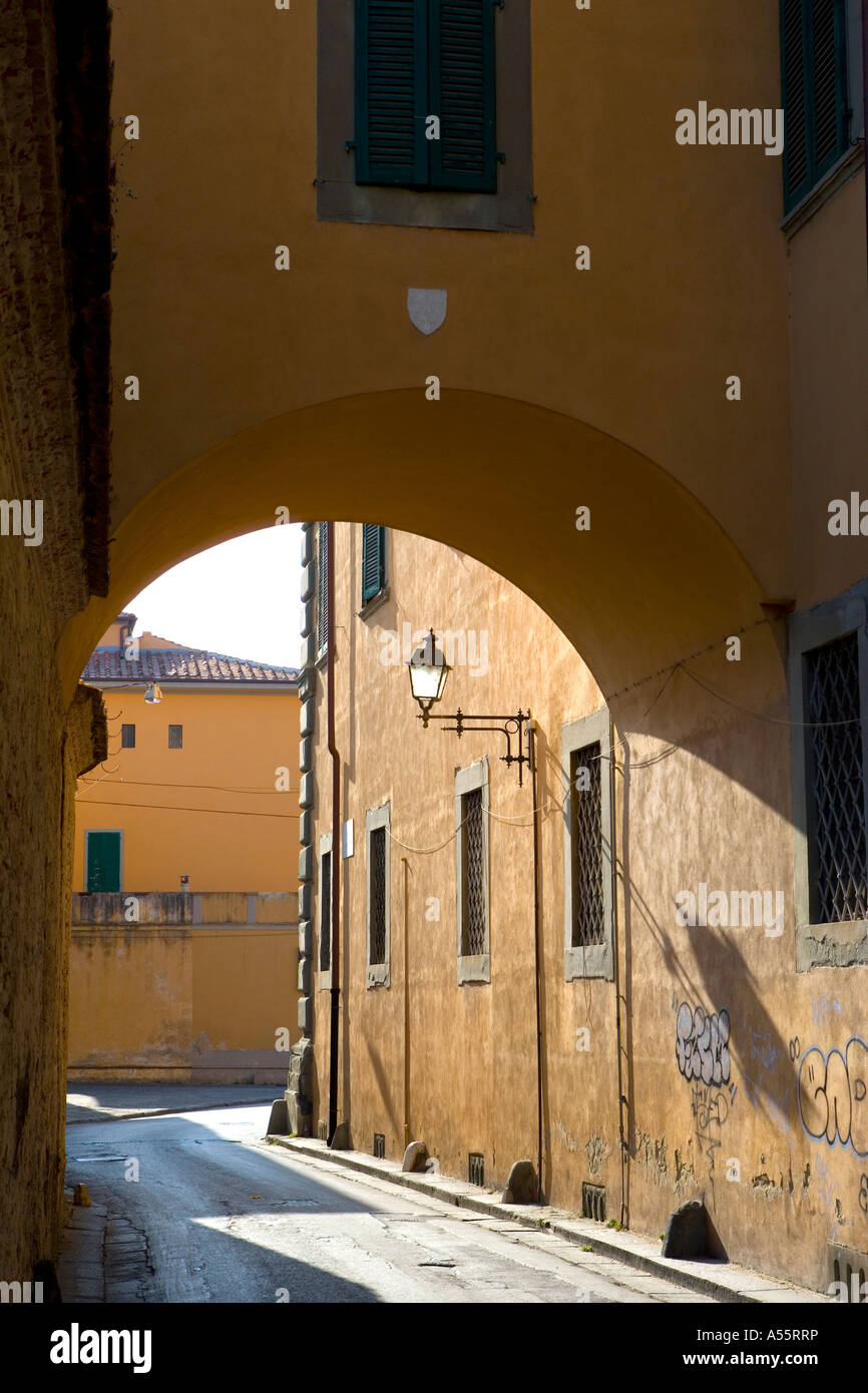 Arch and yellow street Pisa Tuscany Italy Stock Photo - Alamy