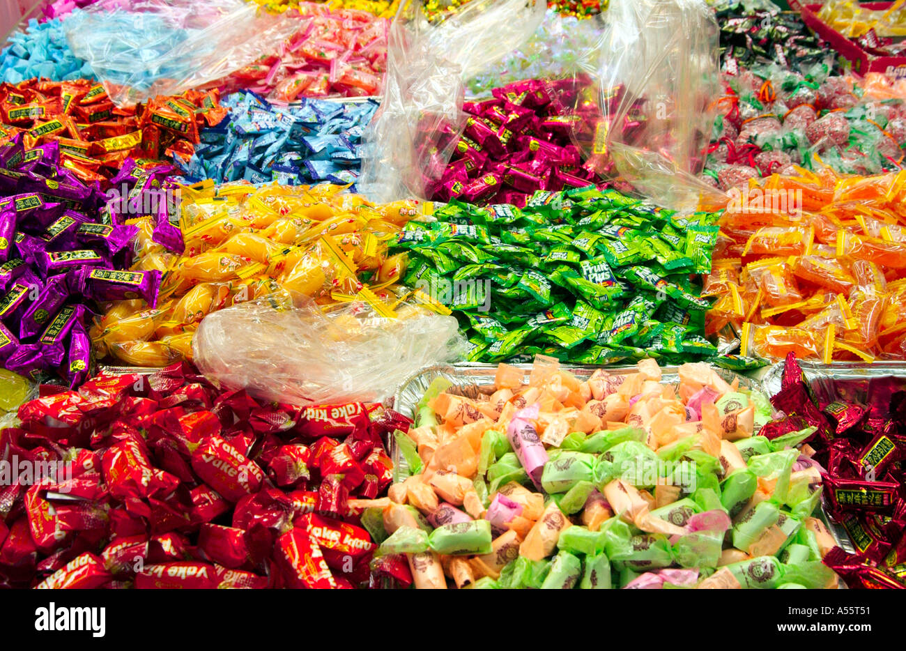 Candy market in the Chinese Complex in Singapore s Chinatown Stock ...