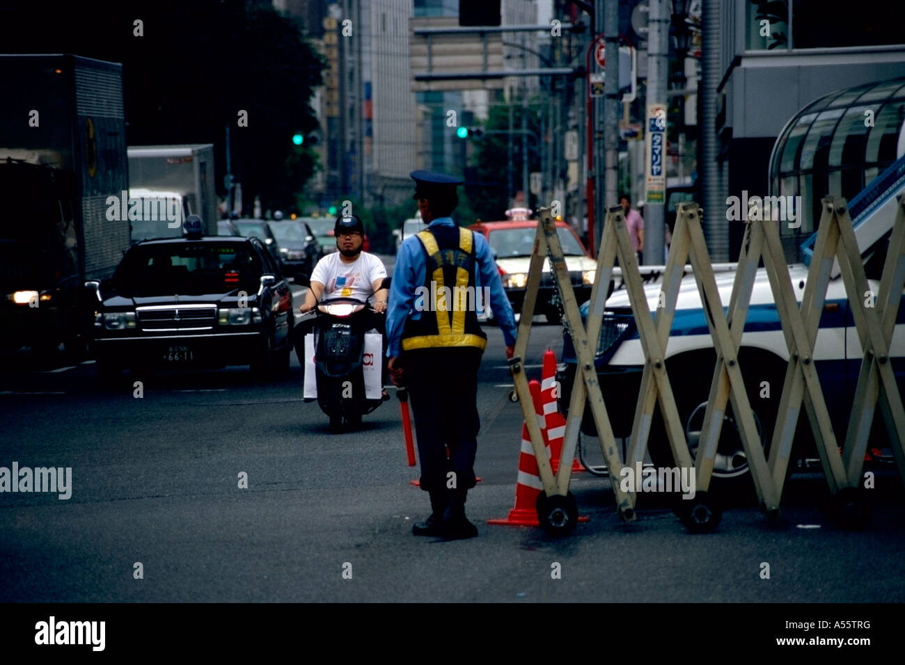 Tokyo police force hi-res stock photography and images - Alamy