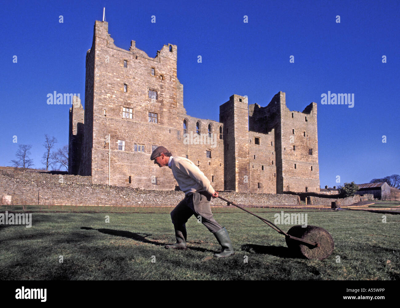 Harry Orde Powlett 8th Baron Bolton Bolton Castle 15th century castle ...