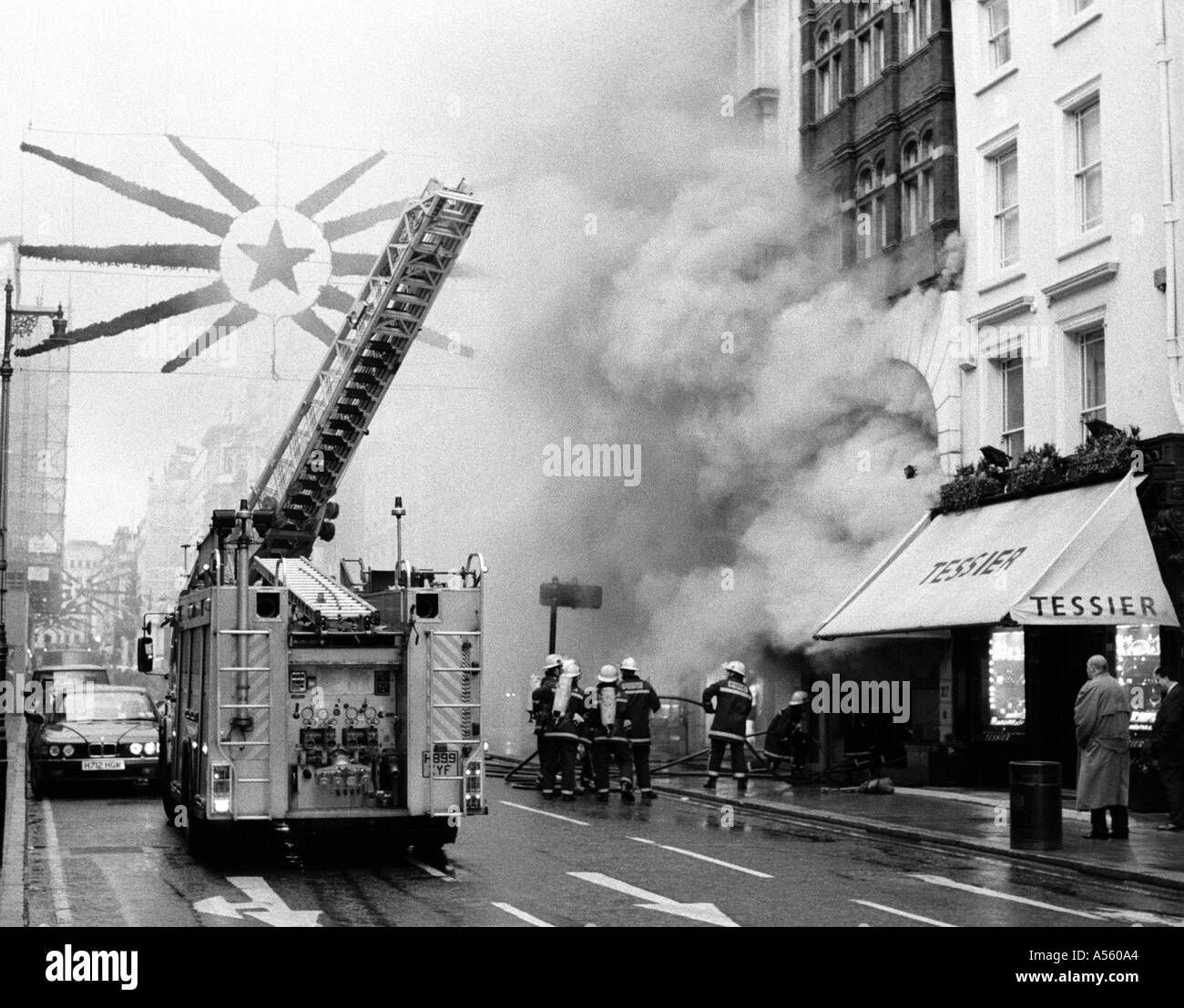 Firefighters uk Black and White Stock Photos & Images - Alamy