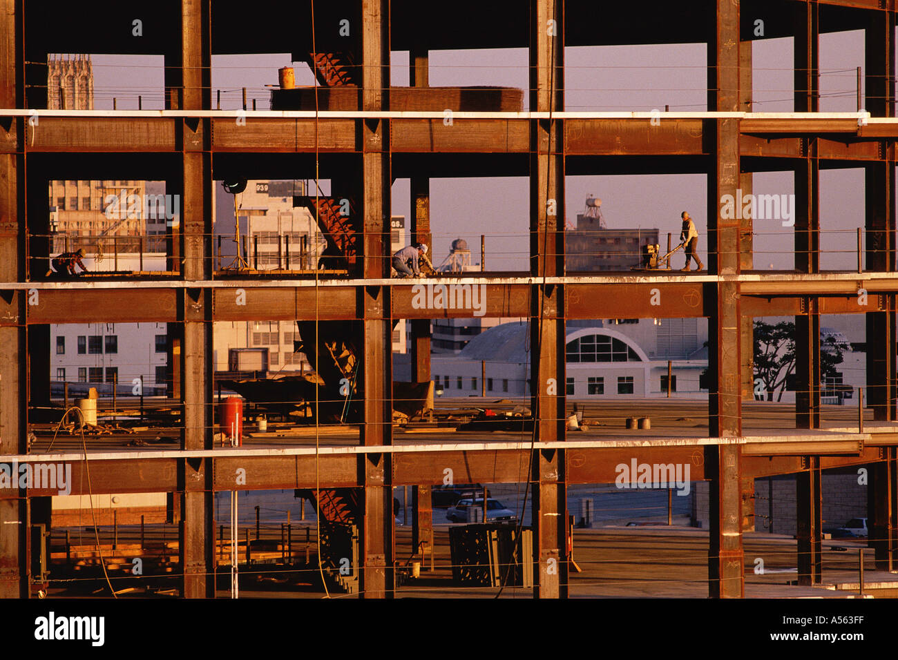 Construction of skyscraper Stock Photo - Alamy