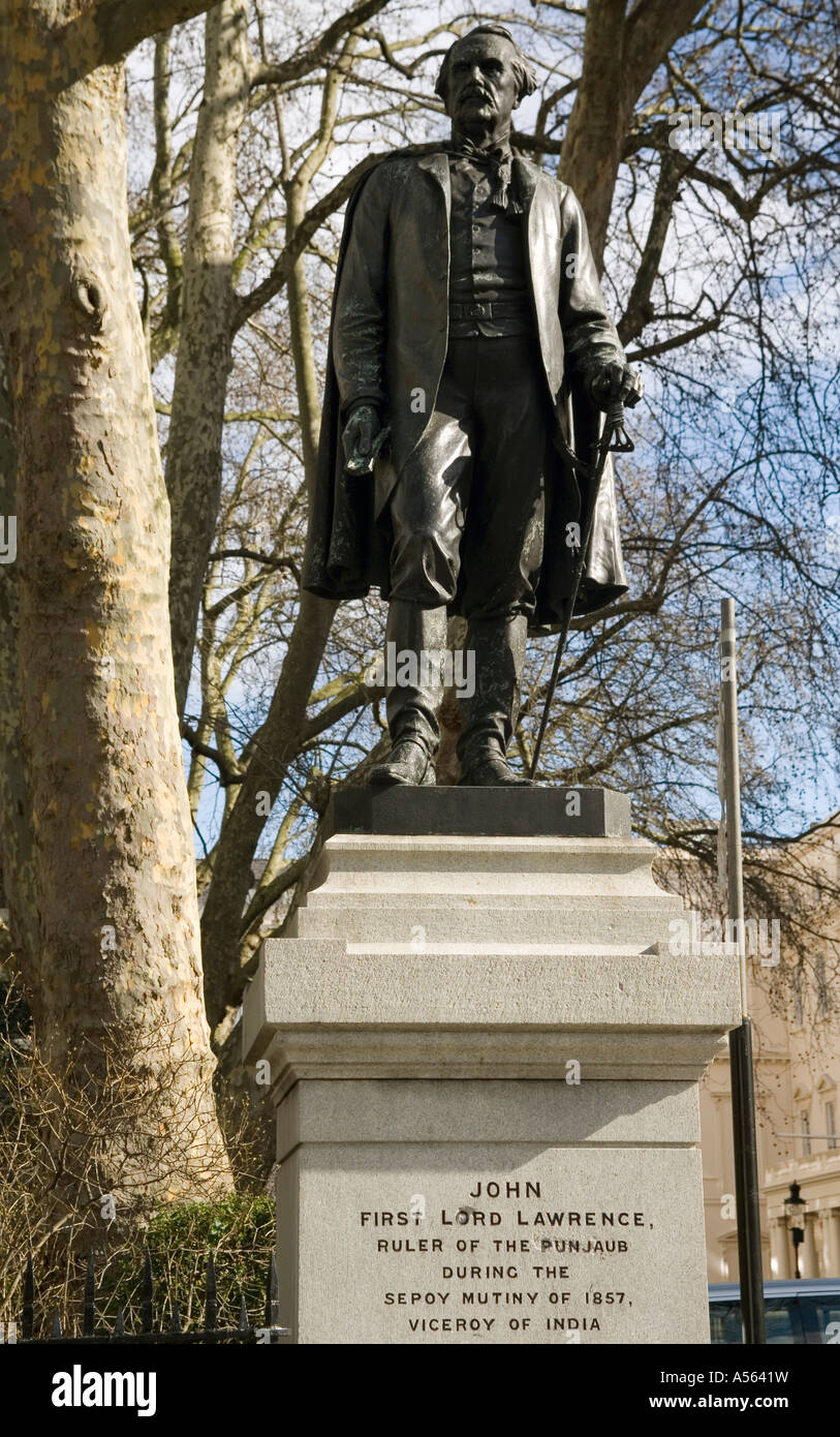England. London. John Lawrence statue in Waterloo place Stock Photo - Alamy