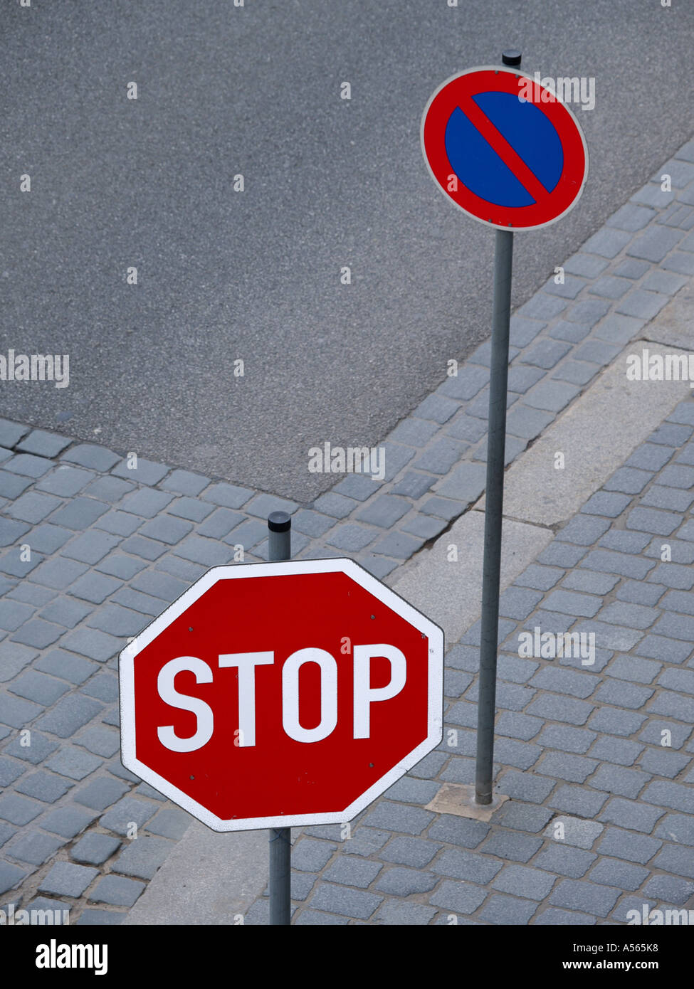 Traffic signs, stop sign Stock Photo - Alamy