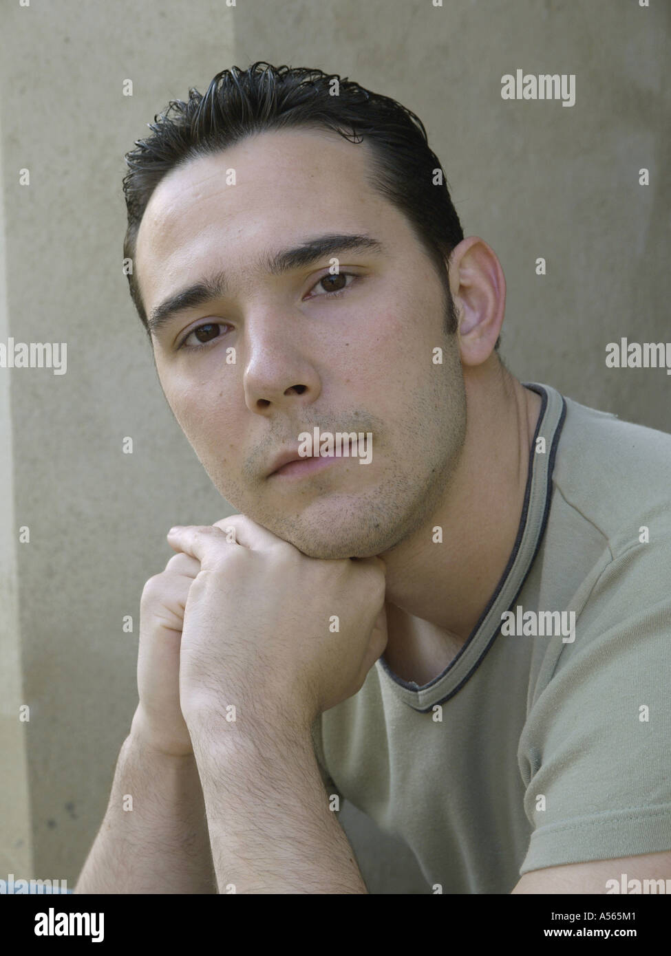 Joung man hi-res stock photography and images - Alamy