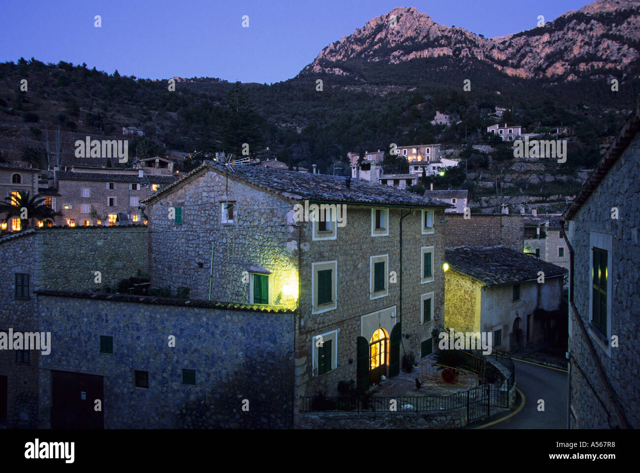 Deia horizontal hi-res stock photography and images - Alamy