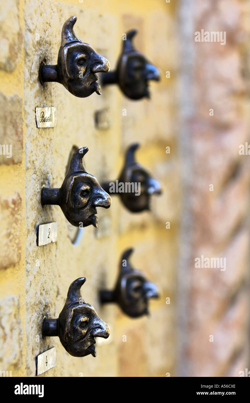 Bell head hi-res stock photography and images - Alamy