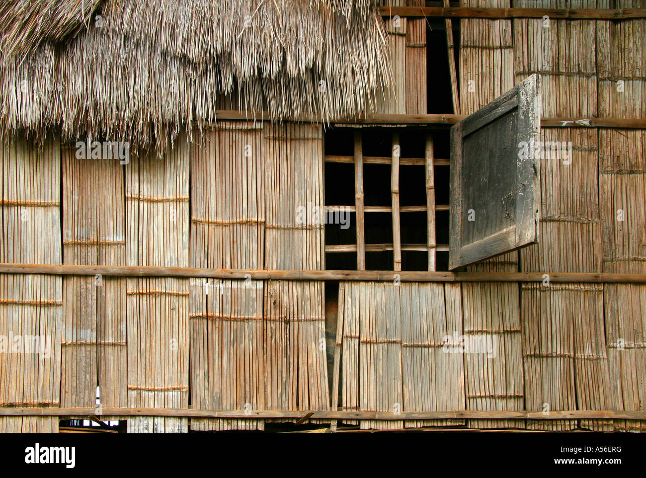 Woven bamboo wall hi-res stock photography and images - Alamy
