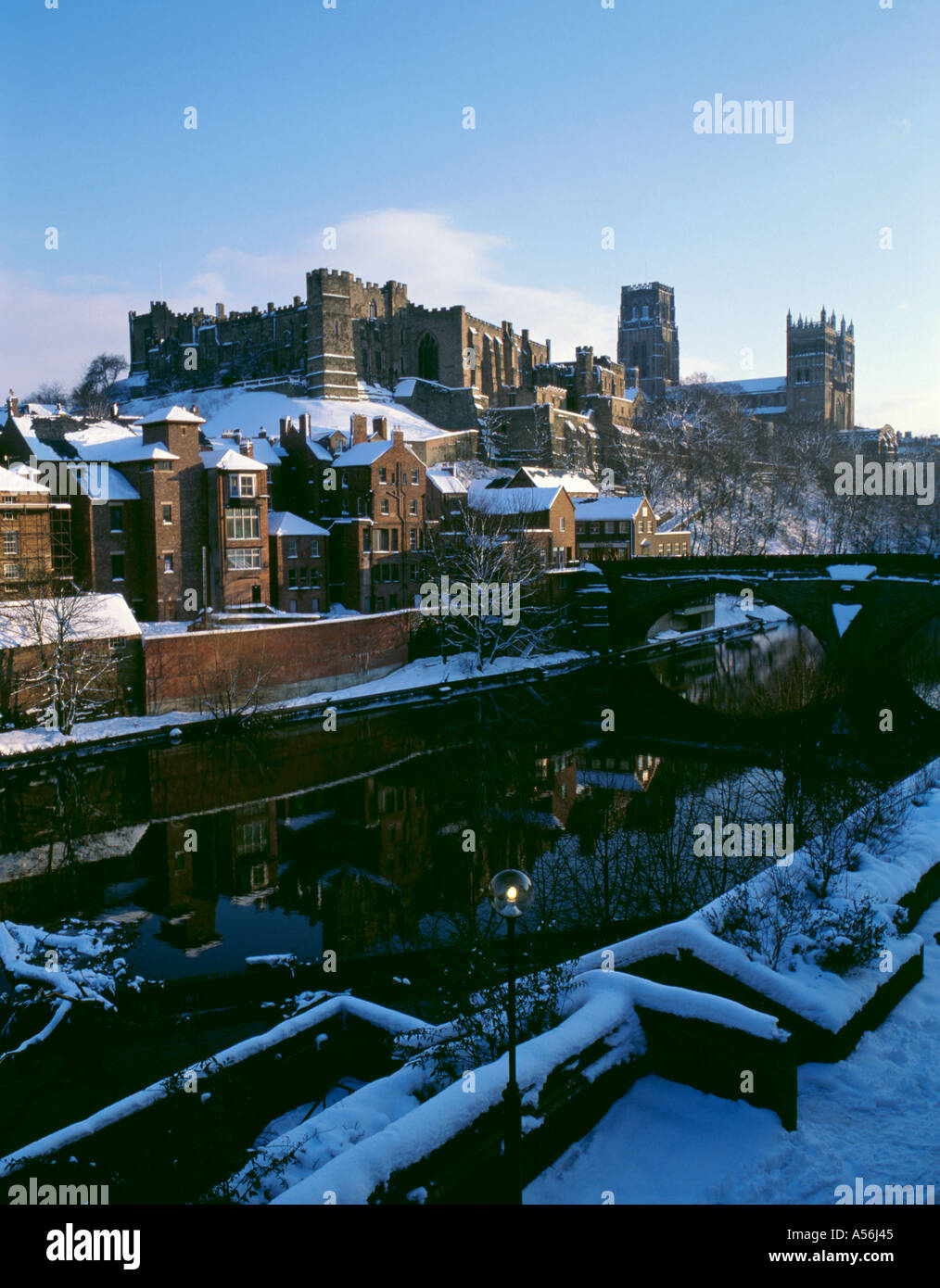 Durham cathedral snow winter hi-res stock photography and images - Alamy