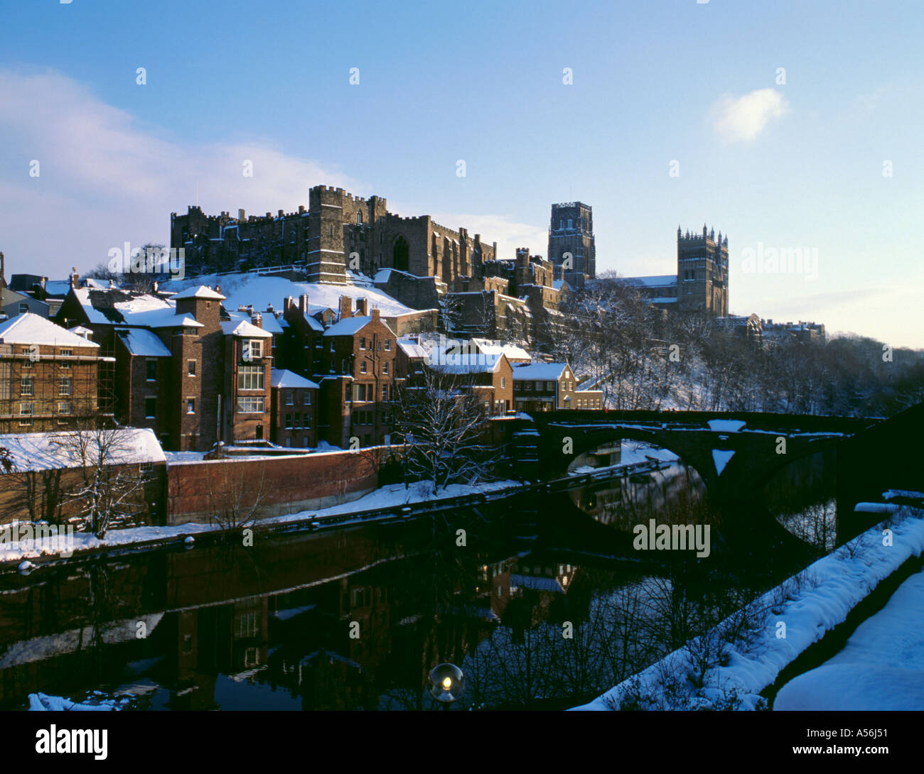 Durham cathedral in the snow hi-res stock photography and images - Alamy