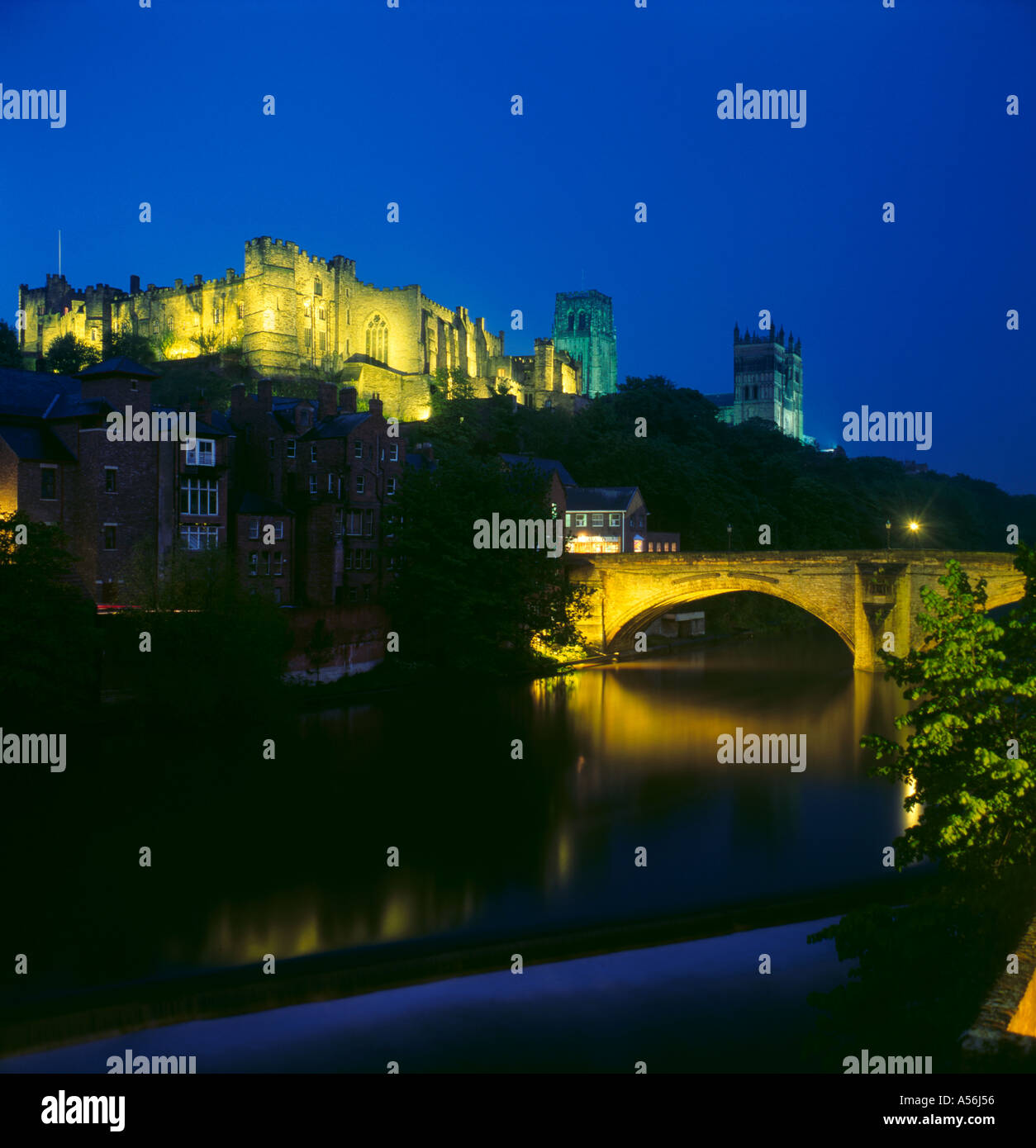 Cathedral, Castle and Framwellgate Bridge seen over River Wear at night ...