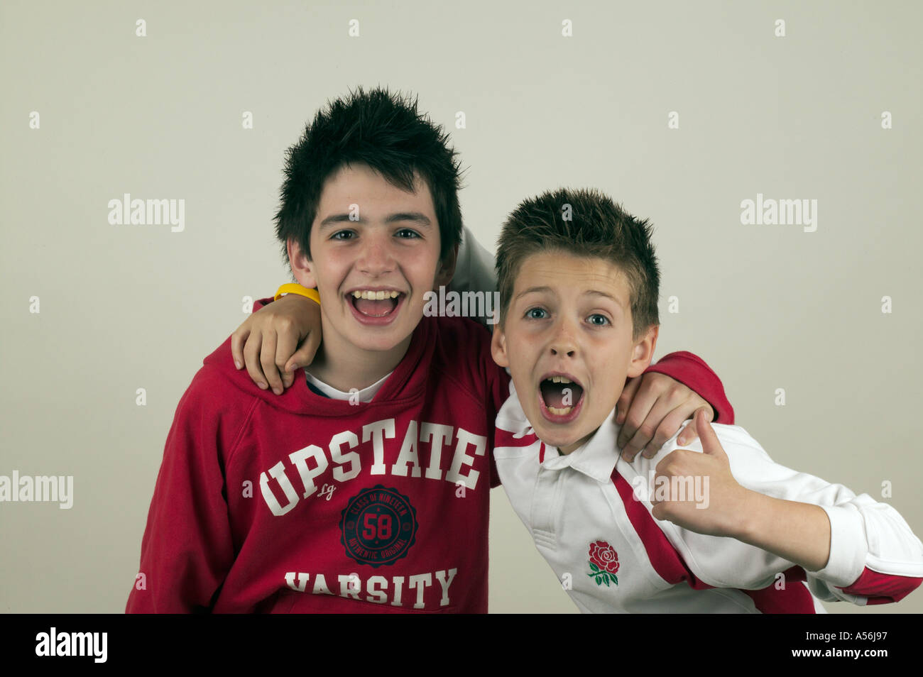 two brothers pose England Stock Photo - Alamy