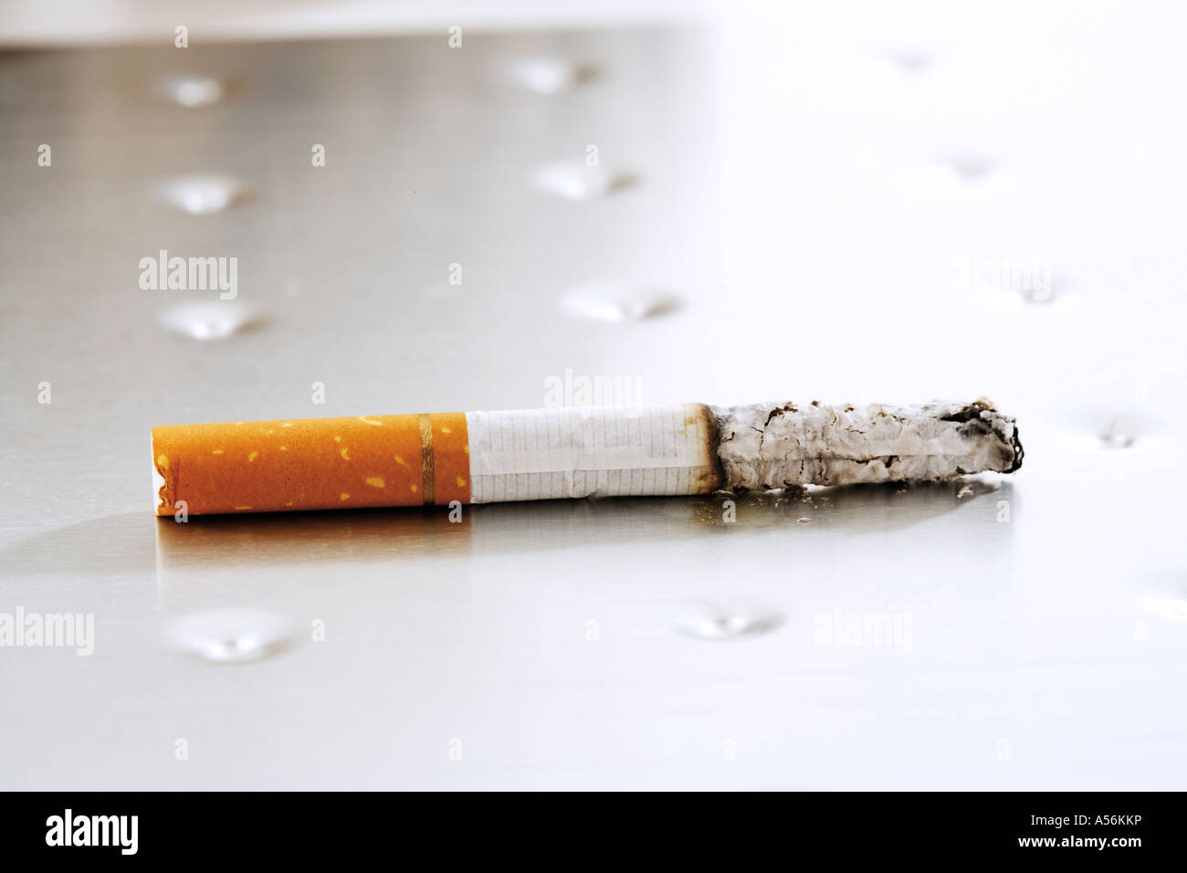 Cigarette still life hi-res stock photography and images - Alamy