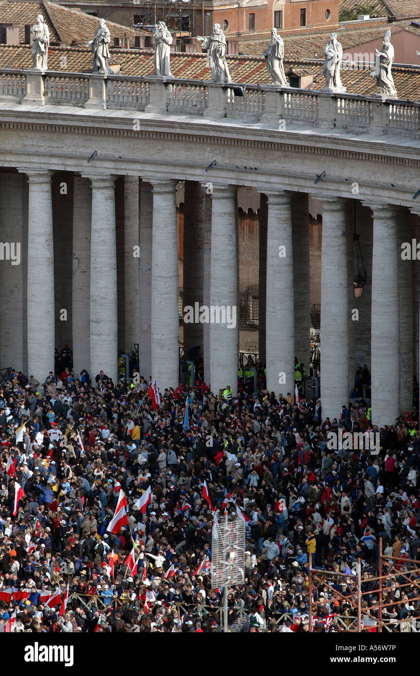 Painet ja0943 italy funeral pope john paul vatican rome 8th april 2005 ...