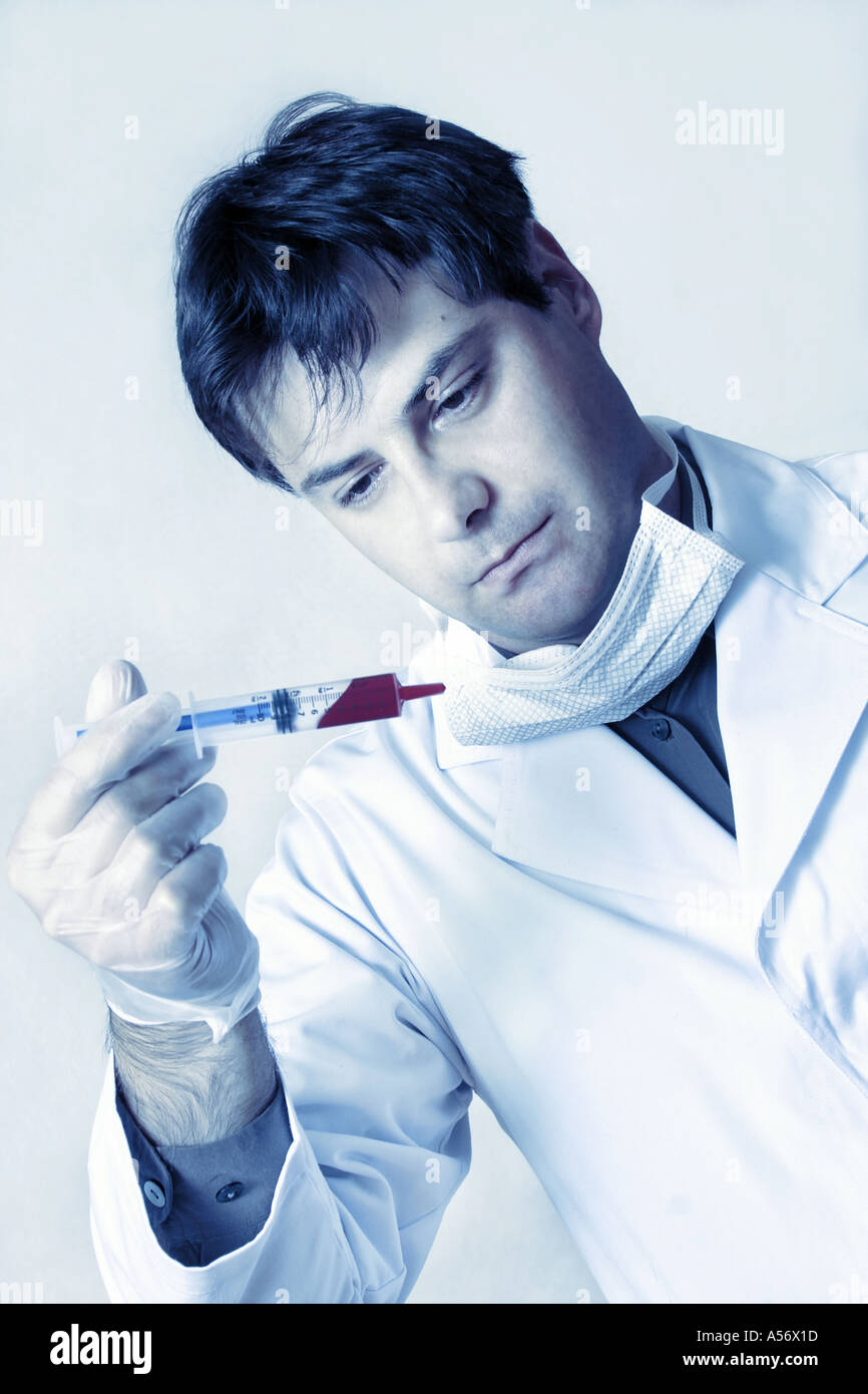 Syring hi-res stock photography and images - Alamy