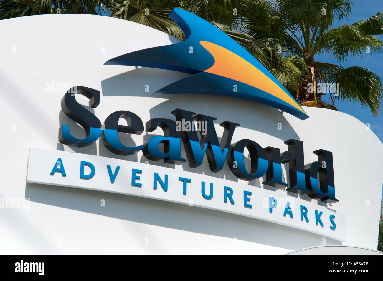Sea world sign orlando florida hi-res stock photography and images - Alamy