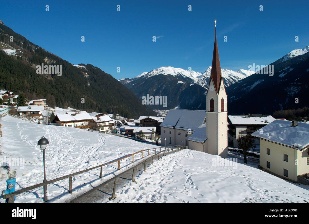 View over Finkenberg looking towards Mayrhofen, Zillertal (Ziller ...