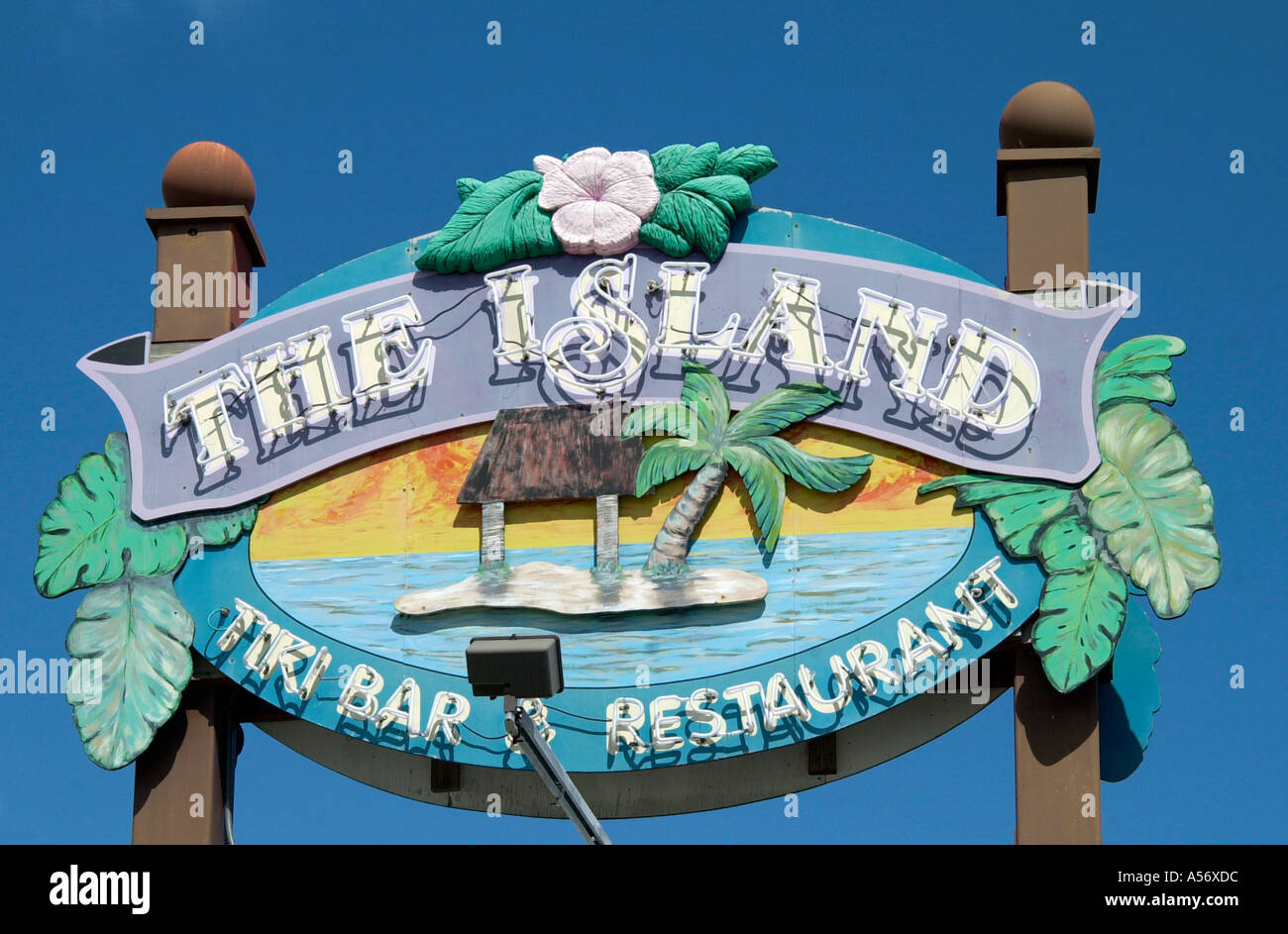 Tiki bar florida keys hi-res stock photography and images - Alamy