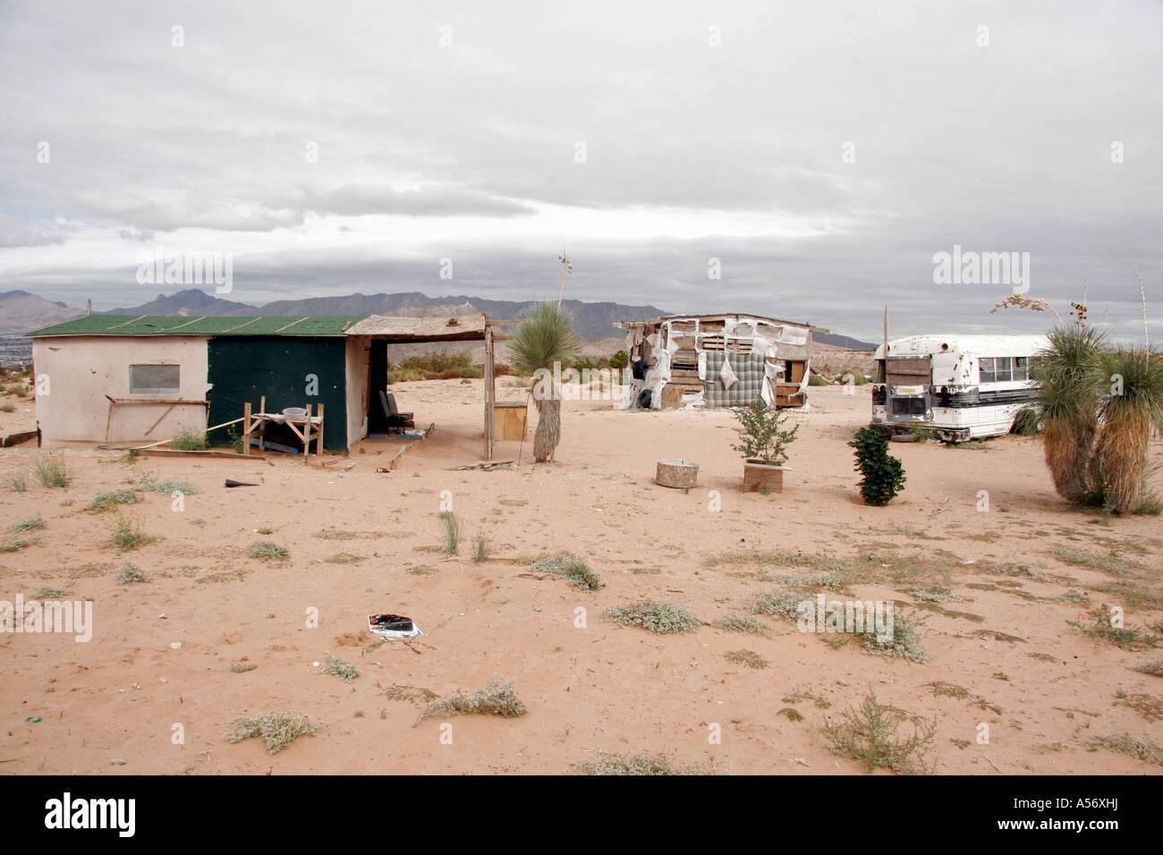 Painet ja1061 mexico hispanic simple house anapra juarez chihuahua ...