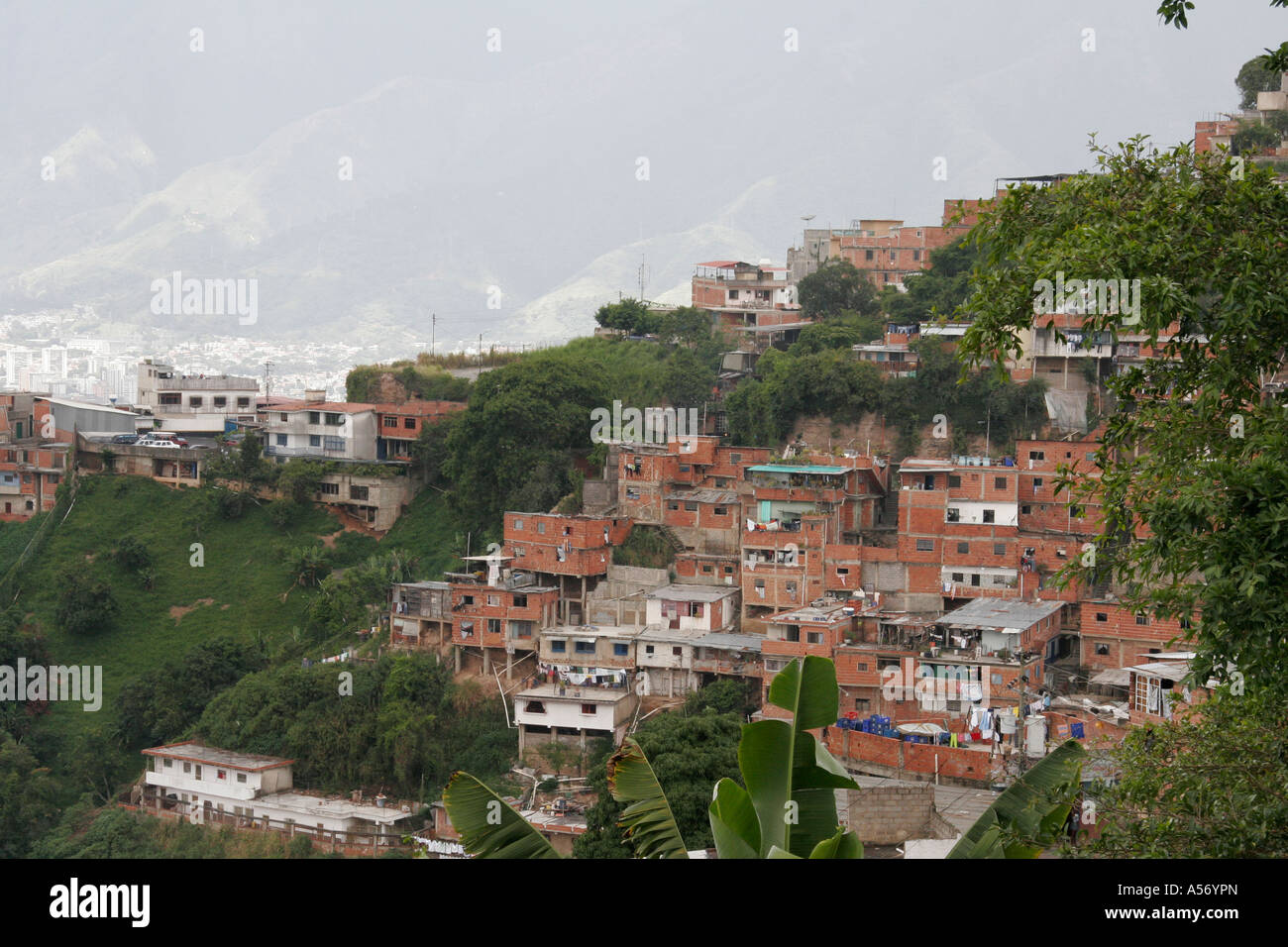 Slums of caracas hi-res stock photography and images - Alamy