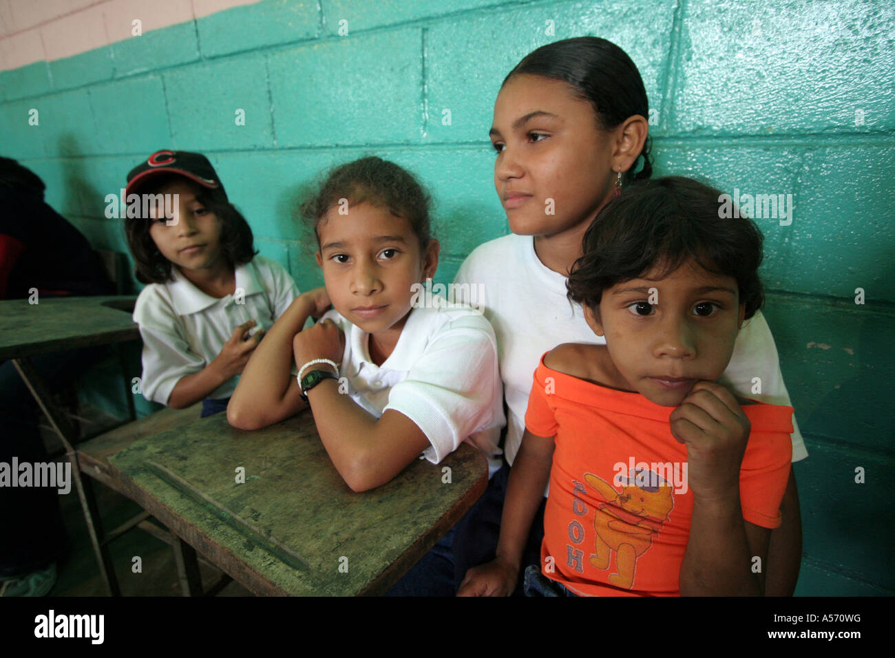 Painet ja1230 venezuela mother children kids chamiza school lara latin ... Painet ja1230 venezuela mother children kids chamiza school lara latin ...