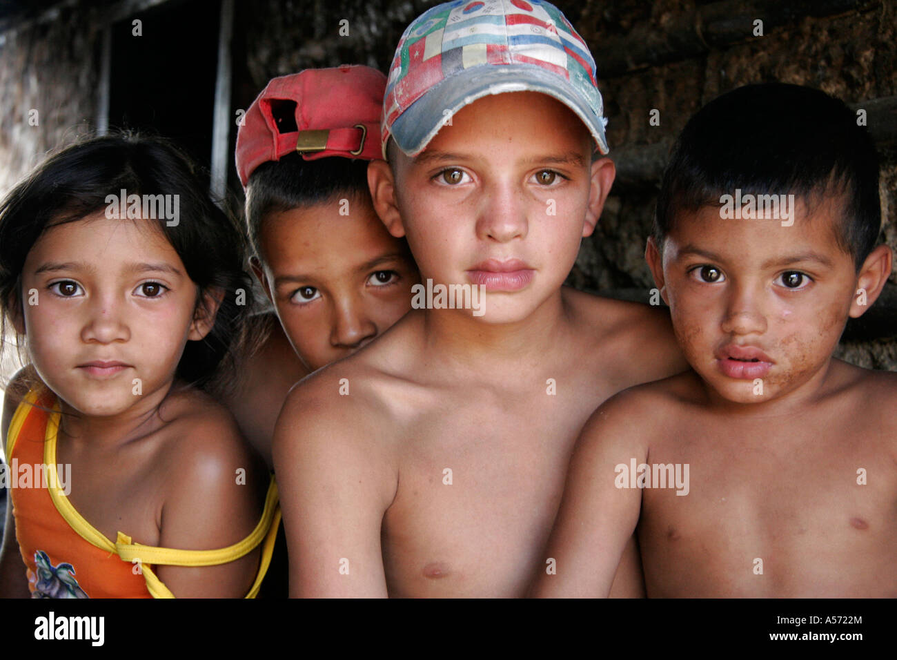 Painet ja1328 venezuela children kids castano remote village hills ... Painet ja1328 venezuela children kids castano remote village hills ...