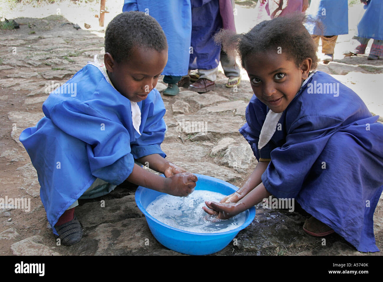 Painet jb1194 ethiopia children kids washing hands lunch shiro meda ...
