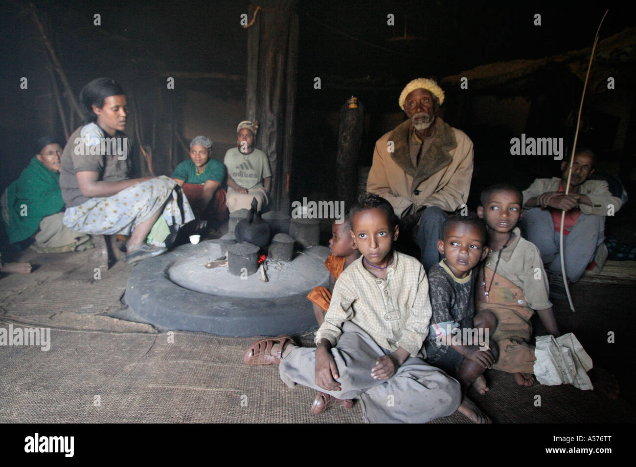 jb1317 ethiopia woman making coffee interior traditional gurage house ...