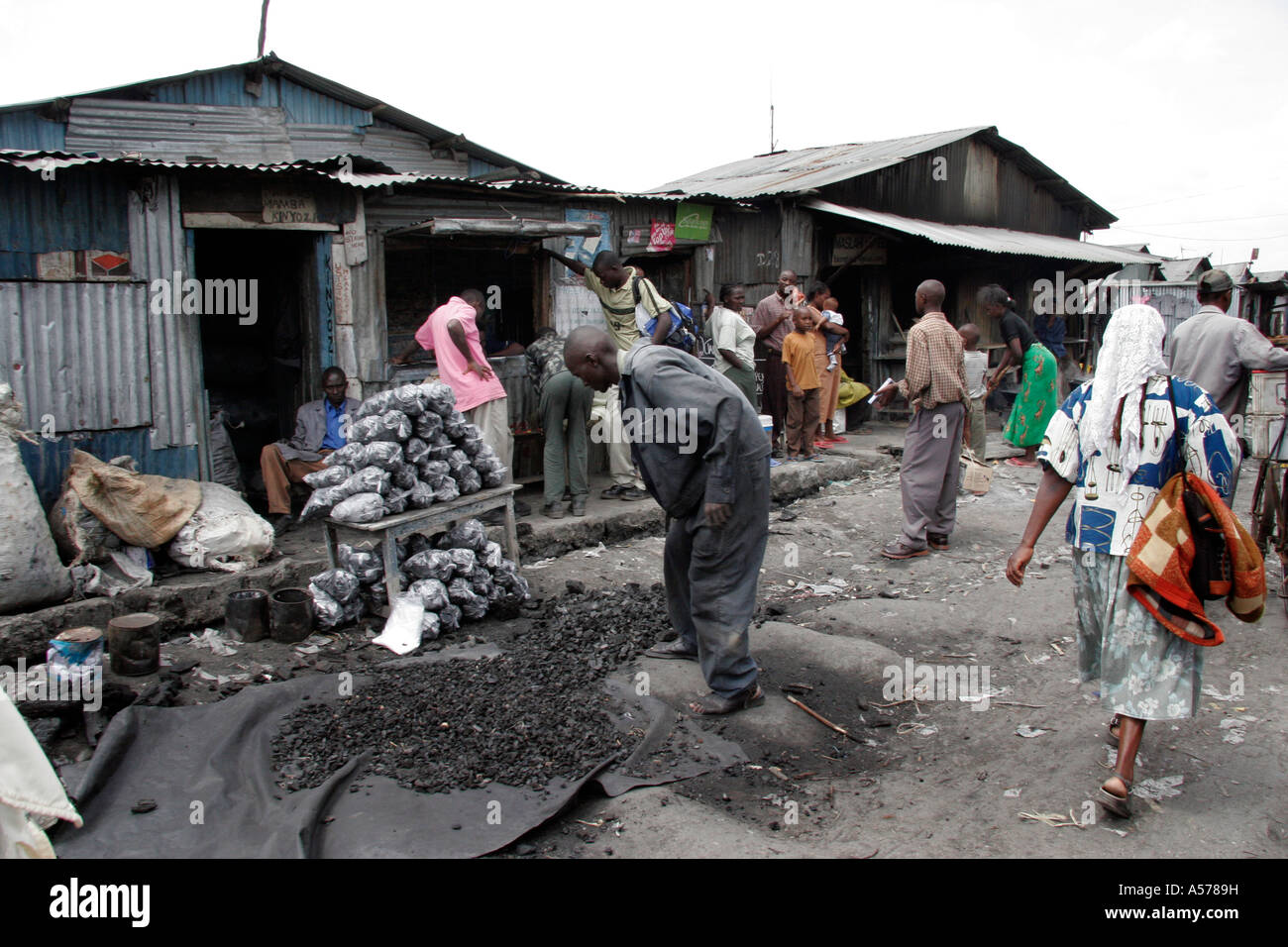 Painet jb1460 kenya small shops mukuru nairobi mombasa africa poverty ...