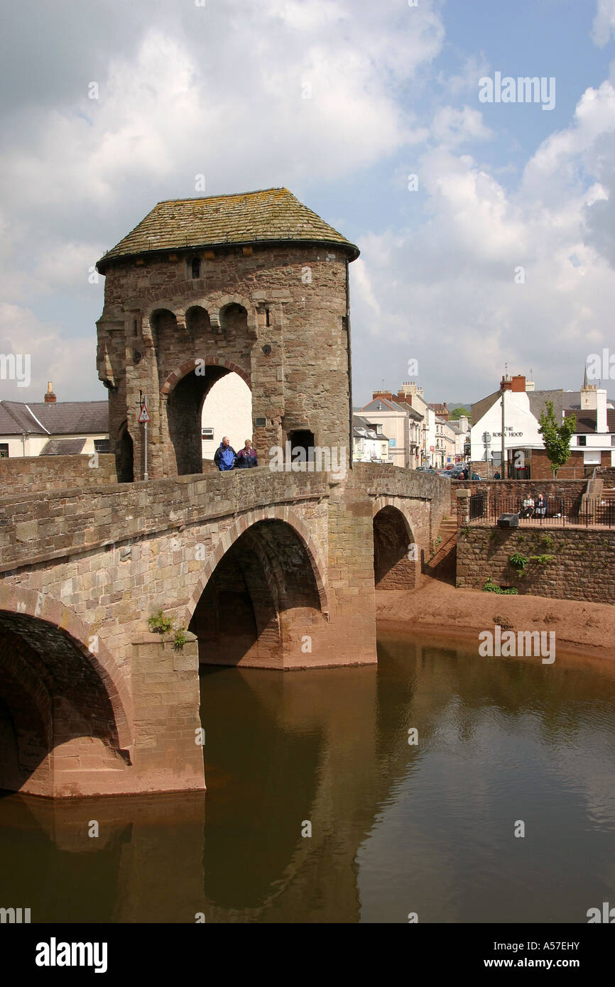 Historic monnow bridge wales hi-res stock photography and images - Alamy