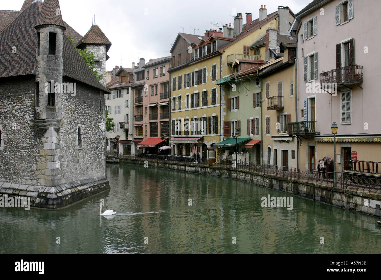 Town and river scene in Annecy France Stock Photo - Alamy
