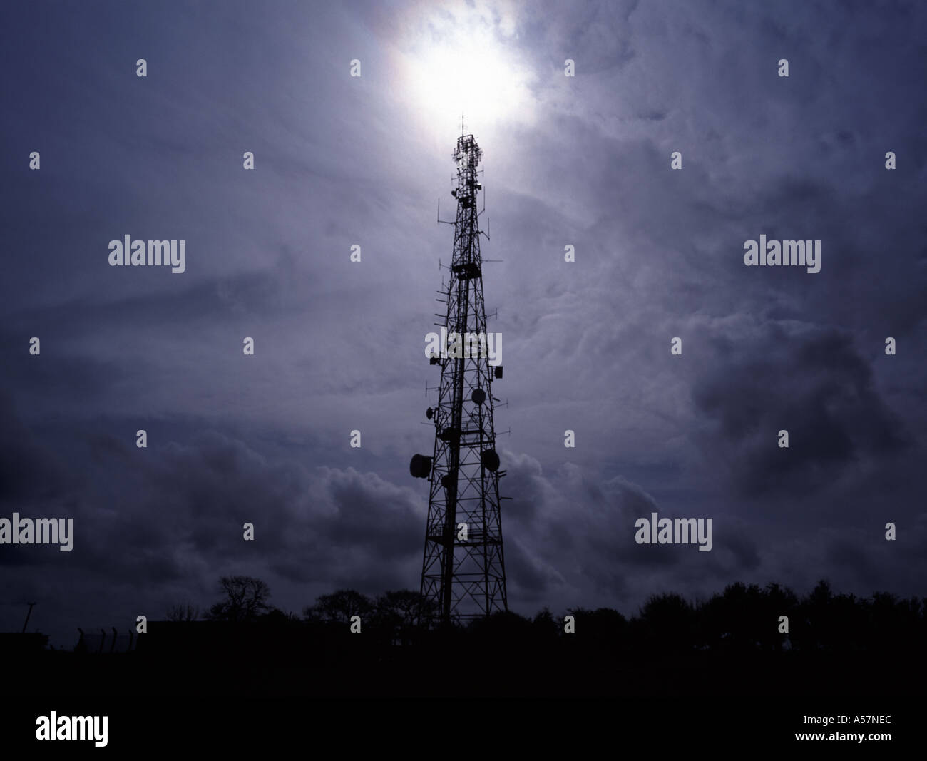 Communications tech hi-res stock photography and images - Alamy