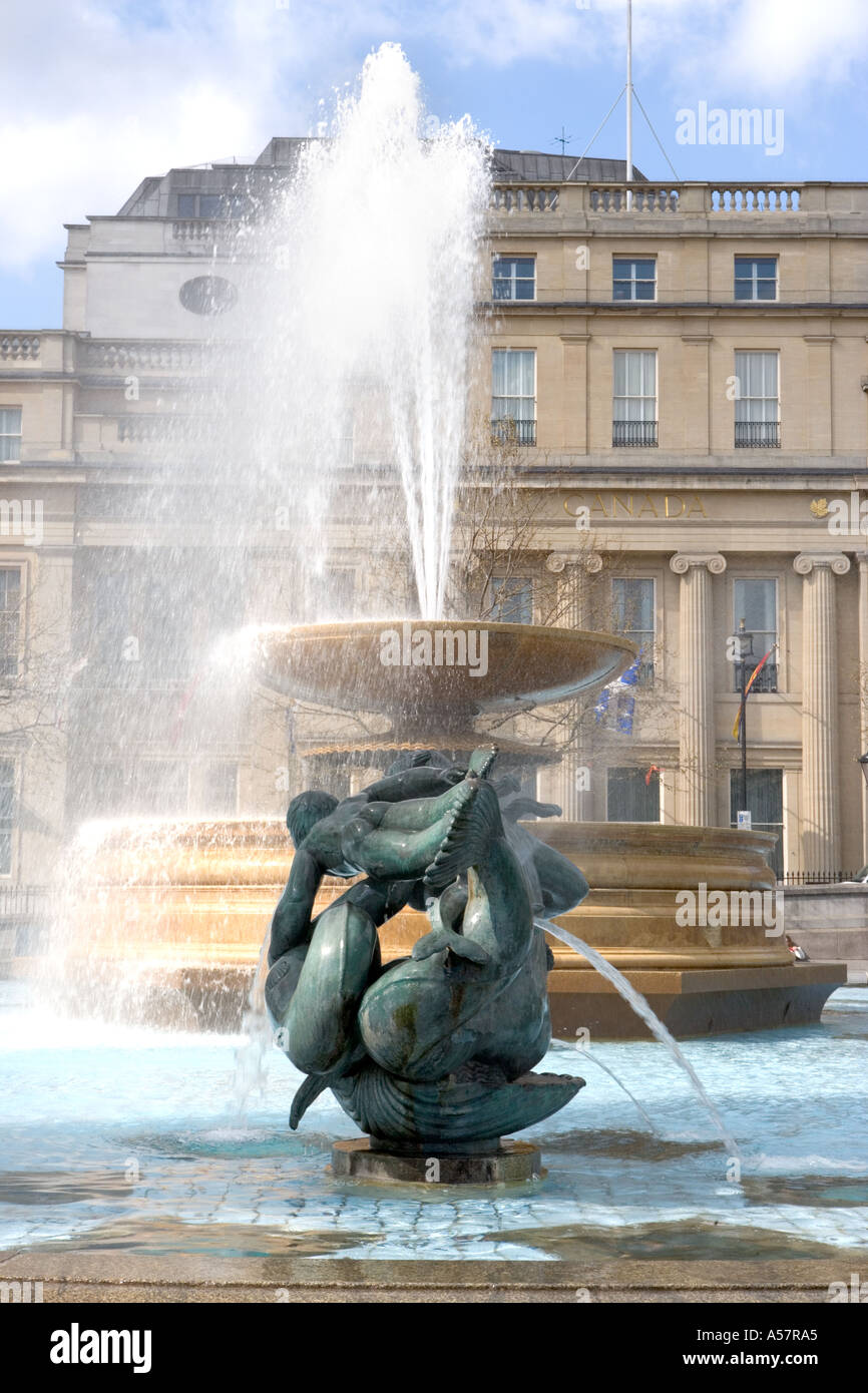 Trafalger square fountain hi-res stock photography and images - Alamy
