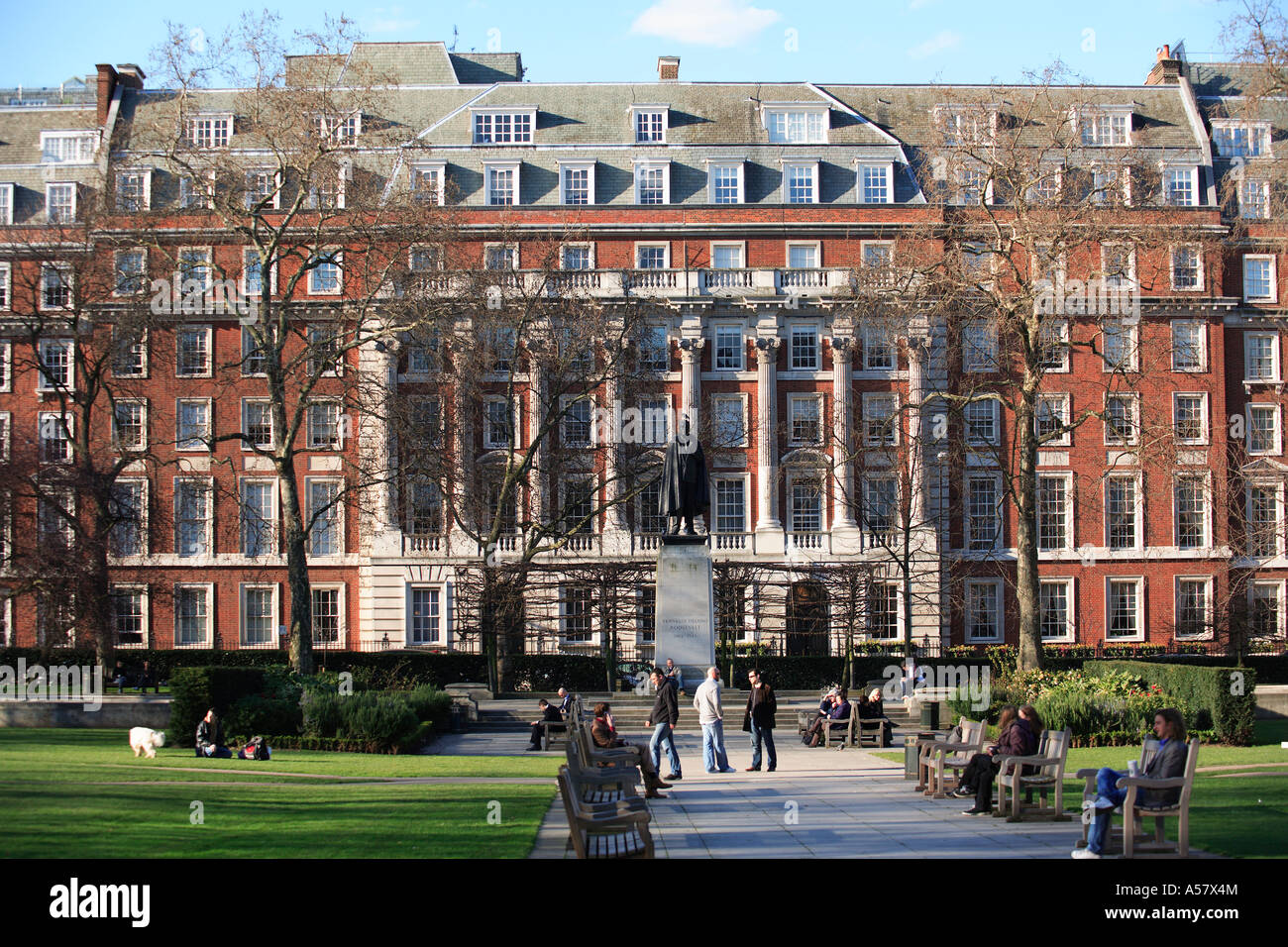 Grovener hi-res stock photography and images - Alamy