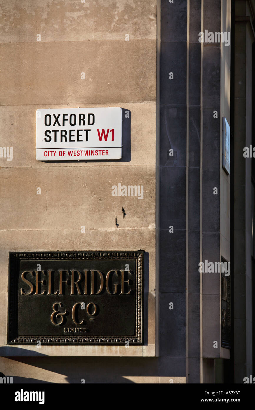 united kingdom central london w1 oxford street Stock Photo - Alamy