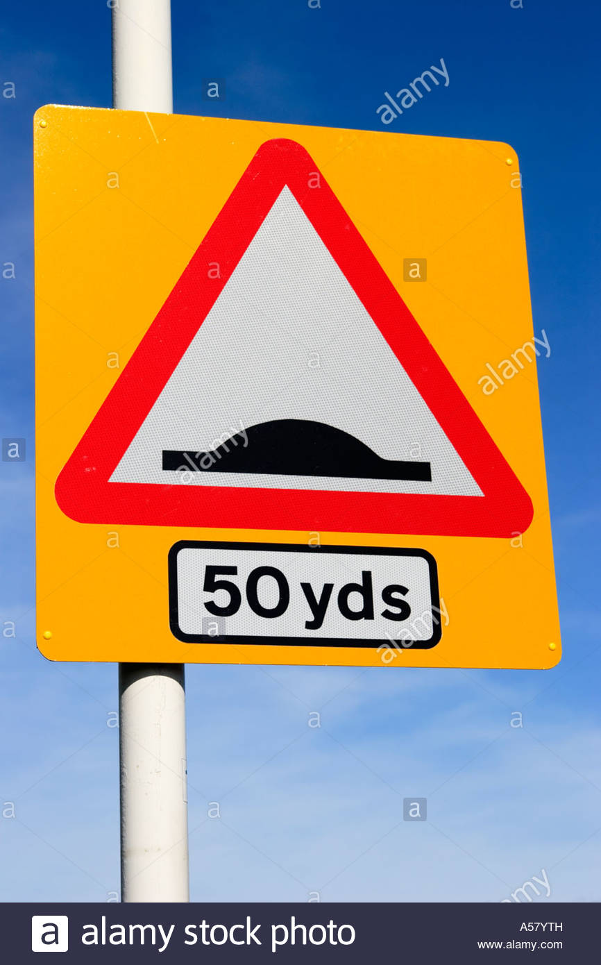 Traffic Humps Sign Stock Photos & Traffic Humps Sign Stock Images - Alamy