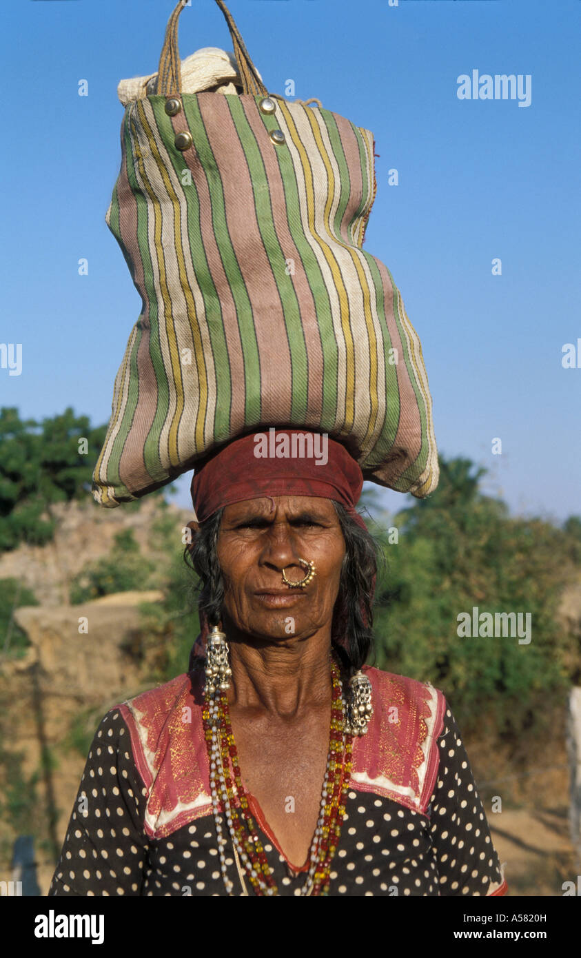 Indian woman with burden,India Stock Photo - Alamy