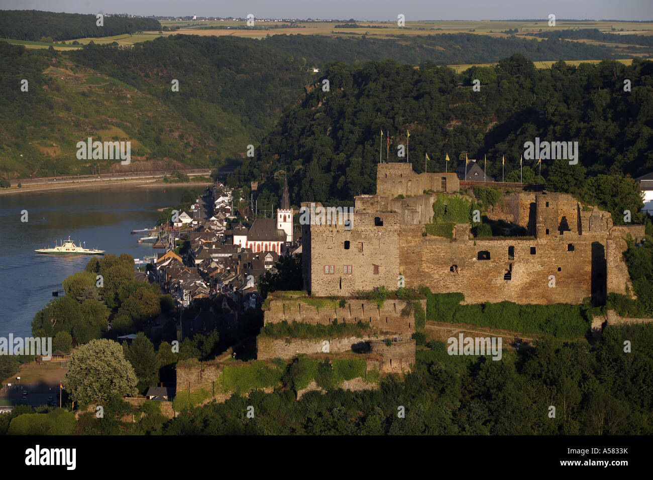 St goar am rhein hi-res stock photography and images - Alamy