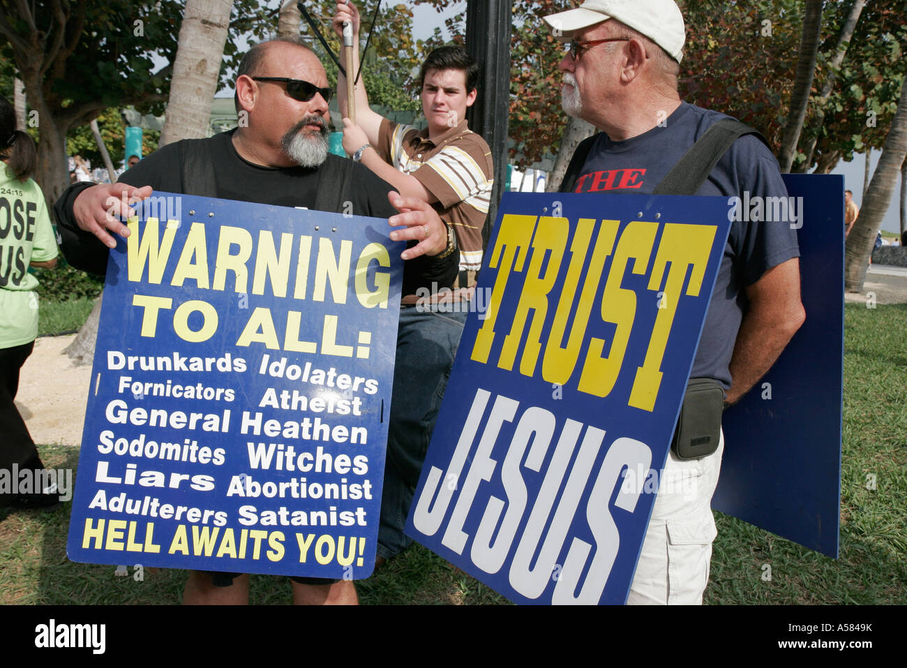 Christian preachers hi-res stock photography and images - Alamy