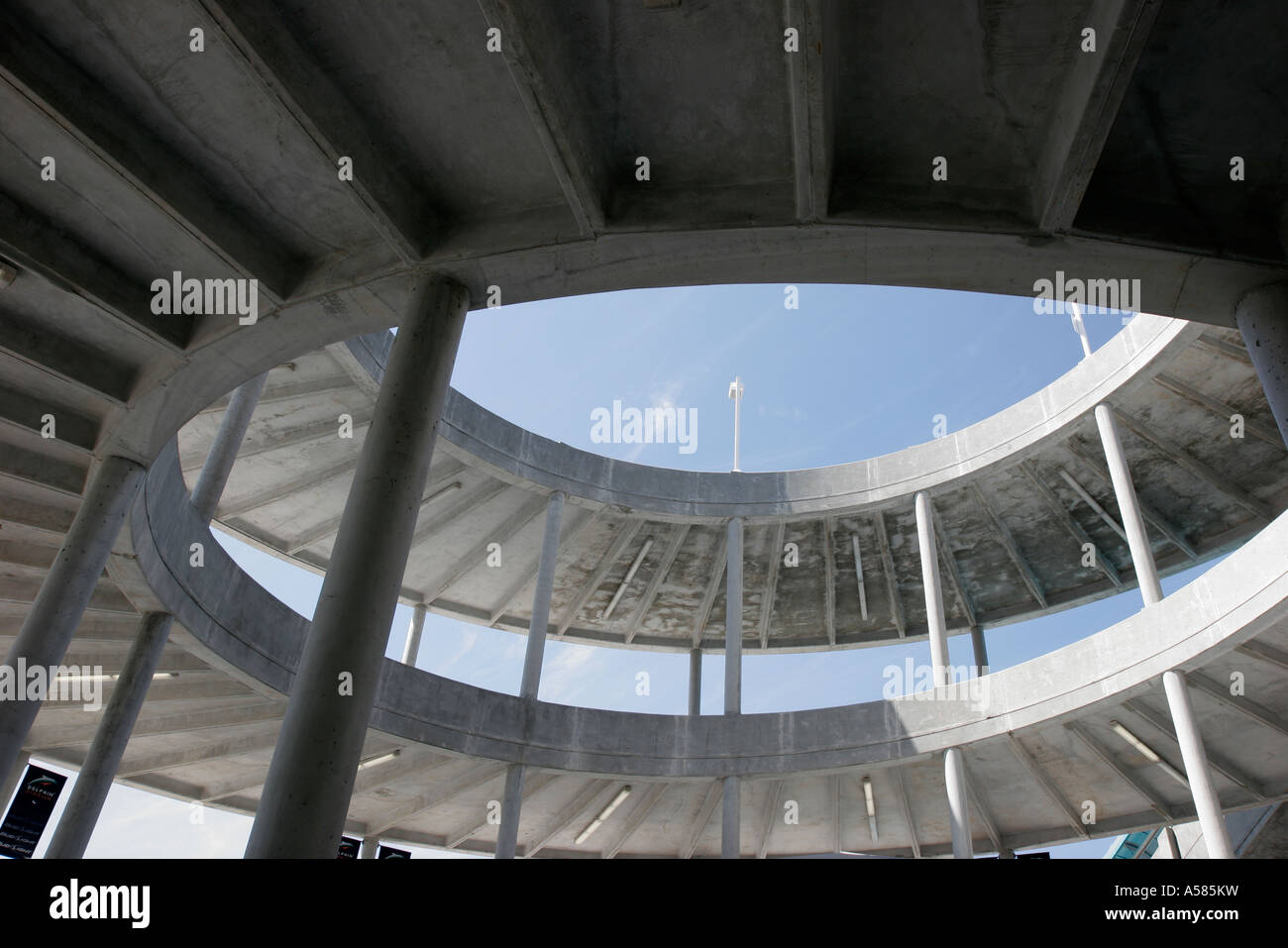 Circular Ramp Stock Photos & Circular Ramp Stock Images - Alamy